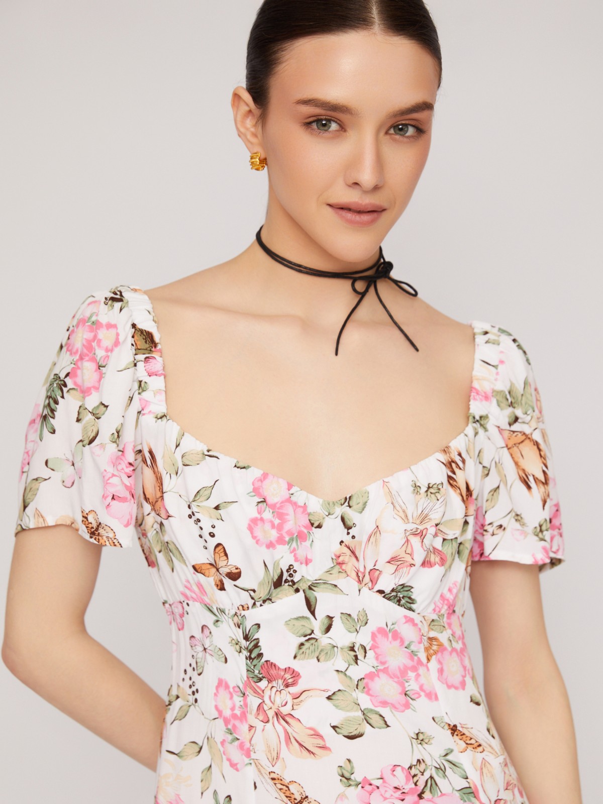 Платье миди из вискозы с коротким рукавом и разрезом 024248262313, цвет Молоко, артикул ...